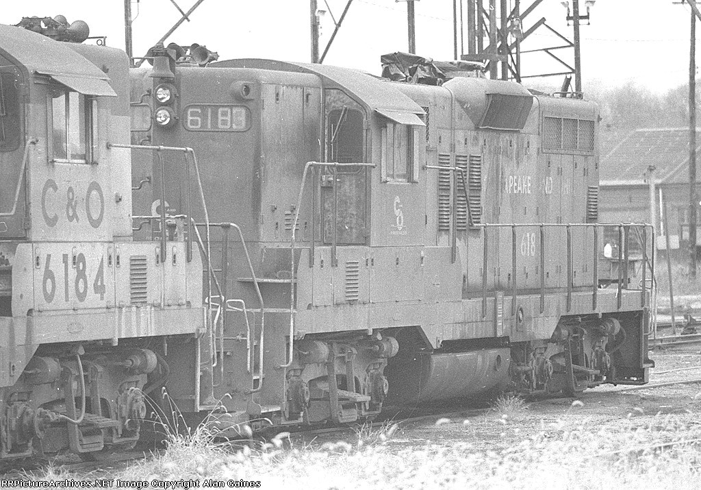 C&O GP-9 6183